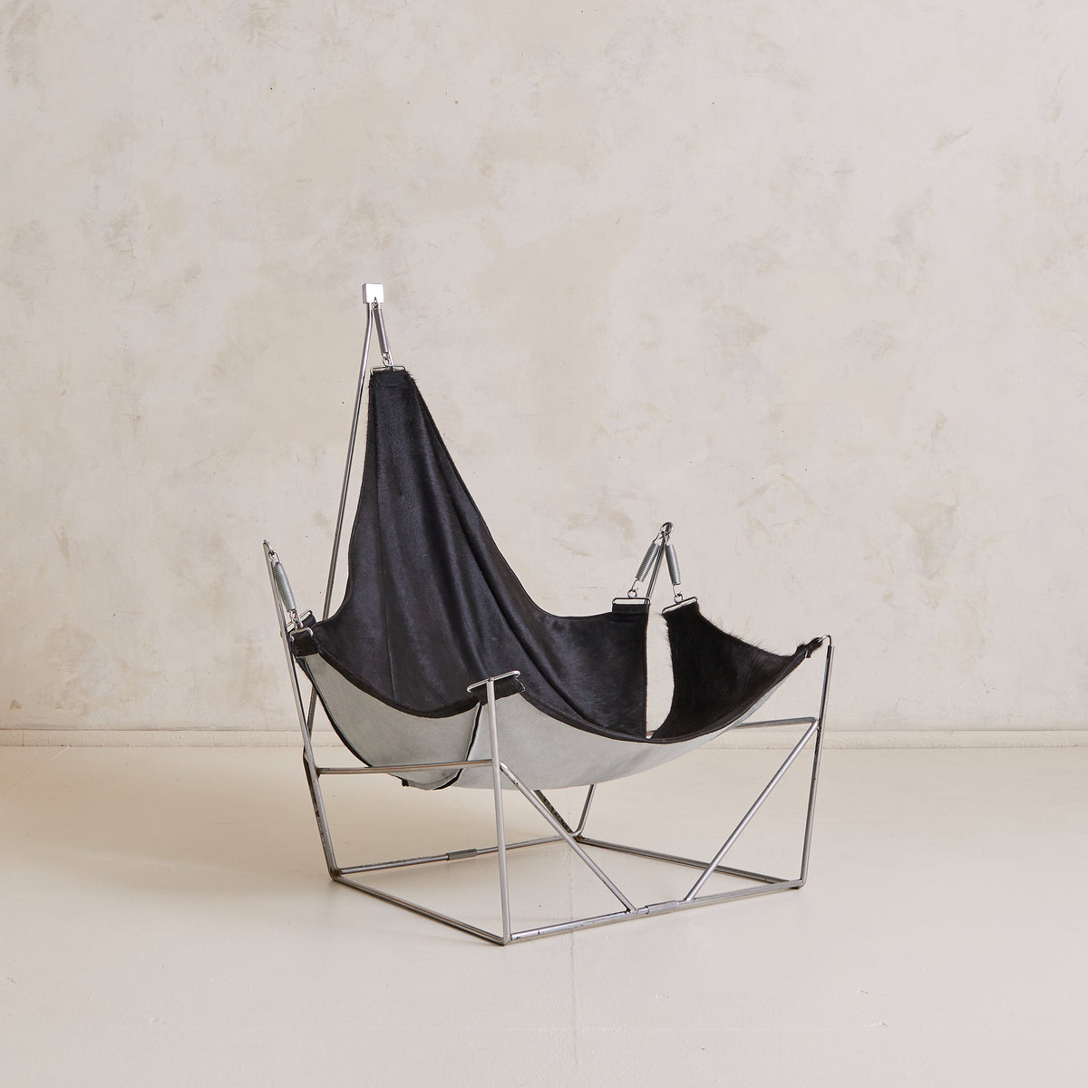 French ‘David’ Black Cowside Sling Chair by Odile Mir for Prisunic, 19